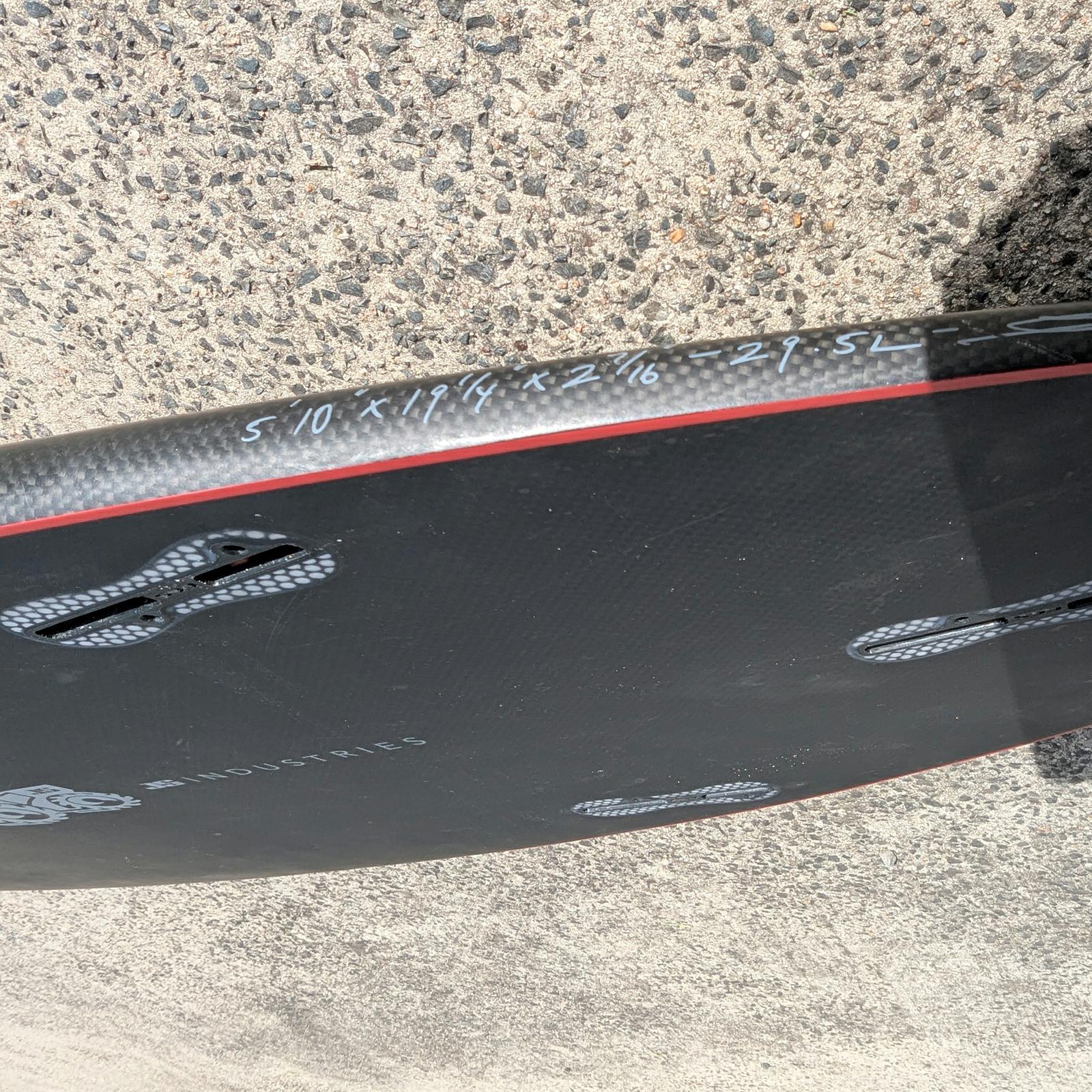 Used Second Hand Surfboard JS Xero Gravity Carbotune 5'10 FCSII ...